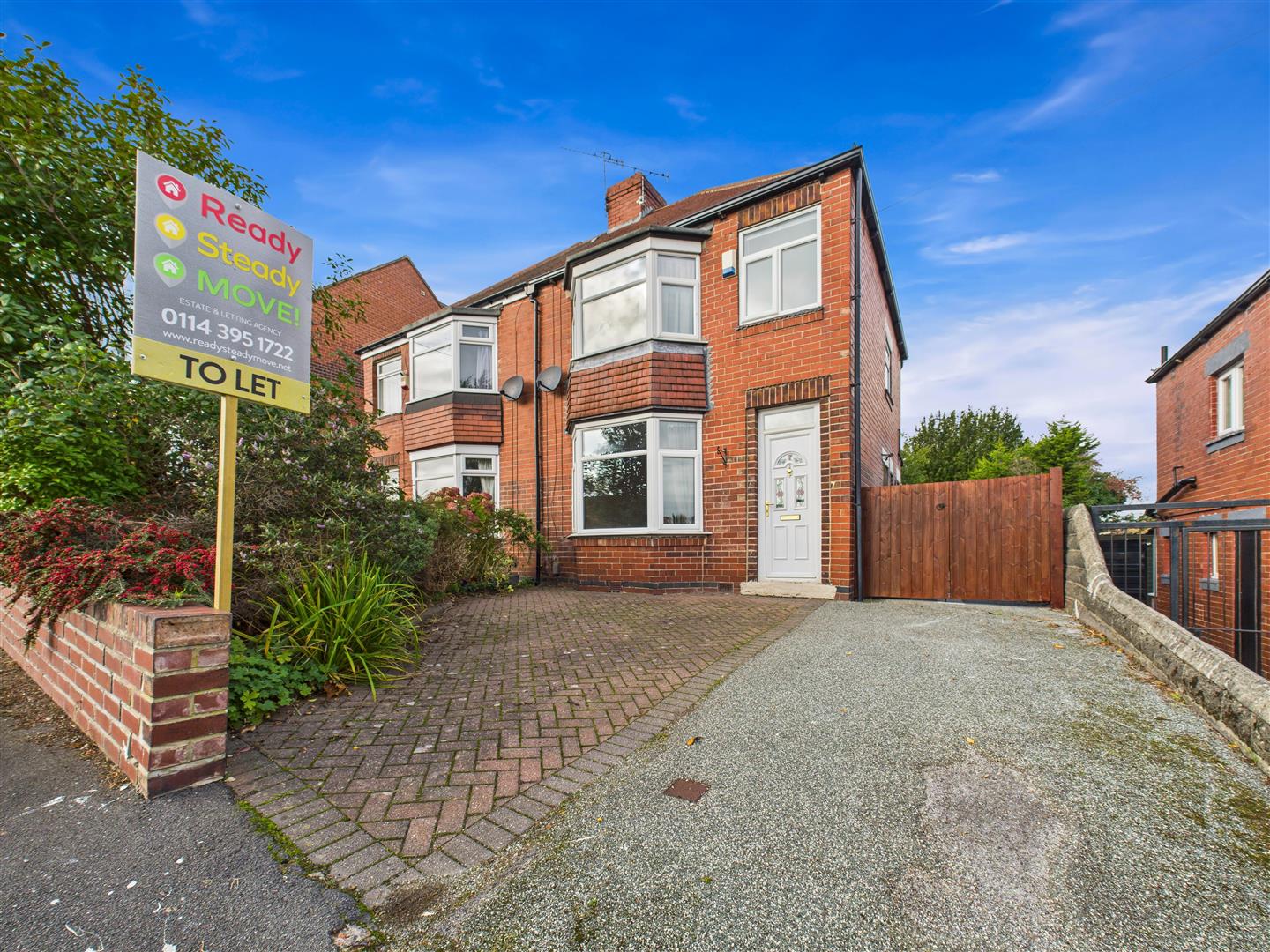 Laird Drive, Sheffield - Ready Steady MOVE!